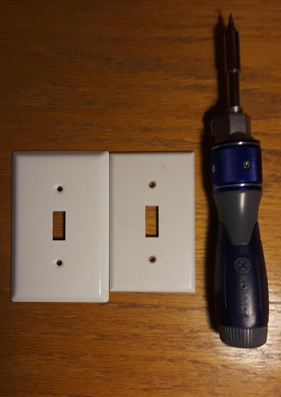 allen + roth Simple Square 1-Gang Standard Size Pure White Steel Indoor ...