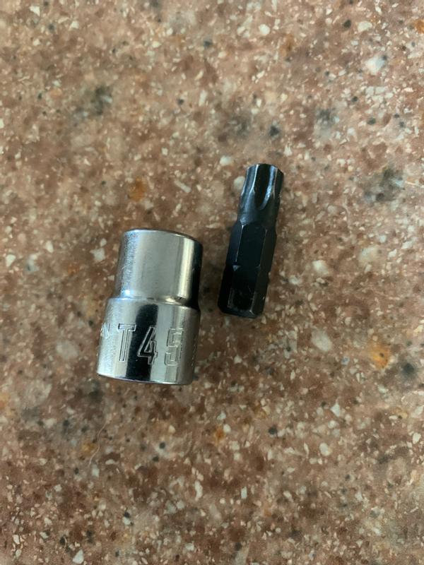 CRAFTSMAN 3/8-in Drive T45 Torx Bit Driver Socket CMMT42666 at Lowes.com