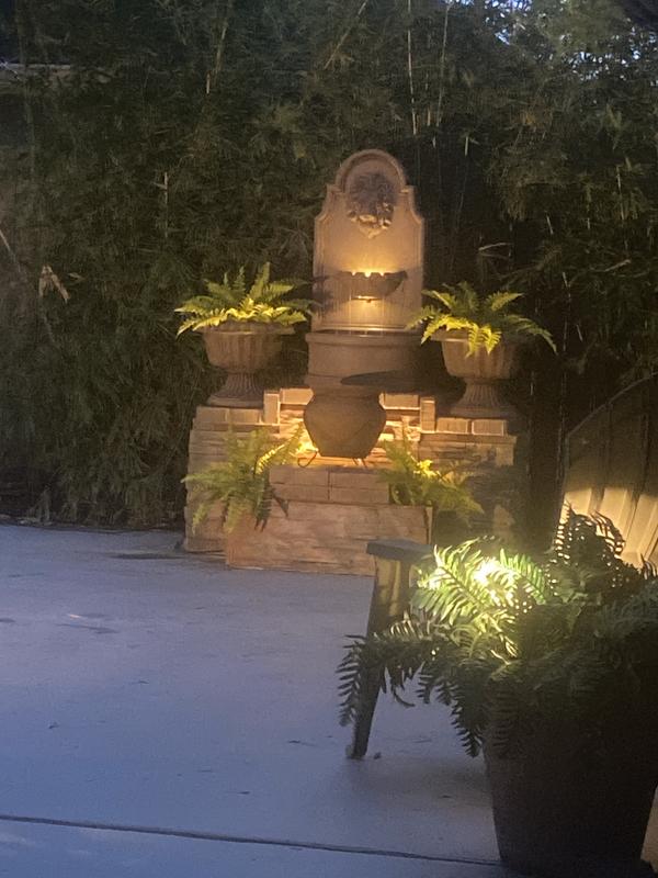 allen + roth 40-in H Plastic Electric Powered Wall Outdoor Fountain ...