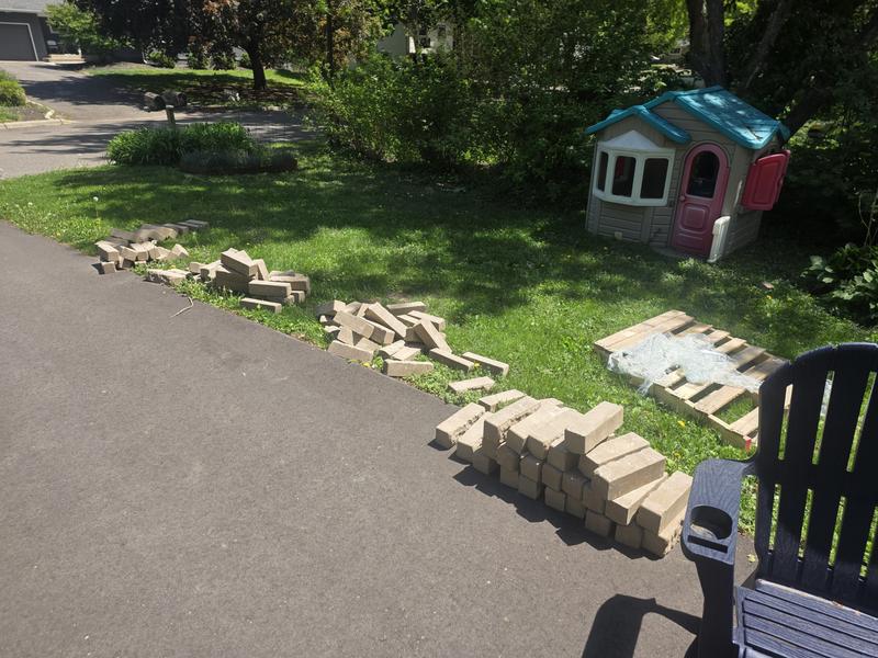12-in L x 4-in W x 4-in H Tan/Brown Concrete Straight Edging Stone ...