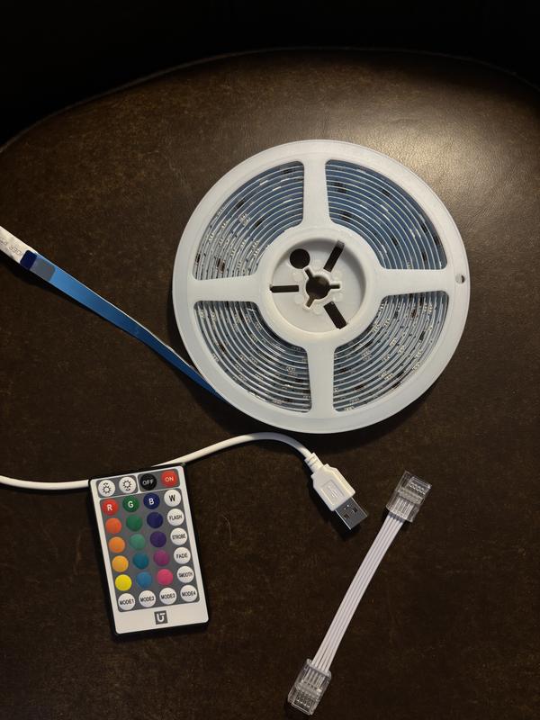 Utilitech Strip Light 288-in Plug-in LED Under Cabinet Strip Light with ...