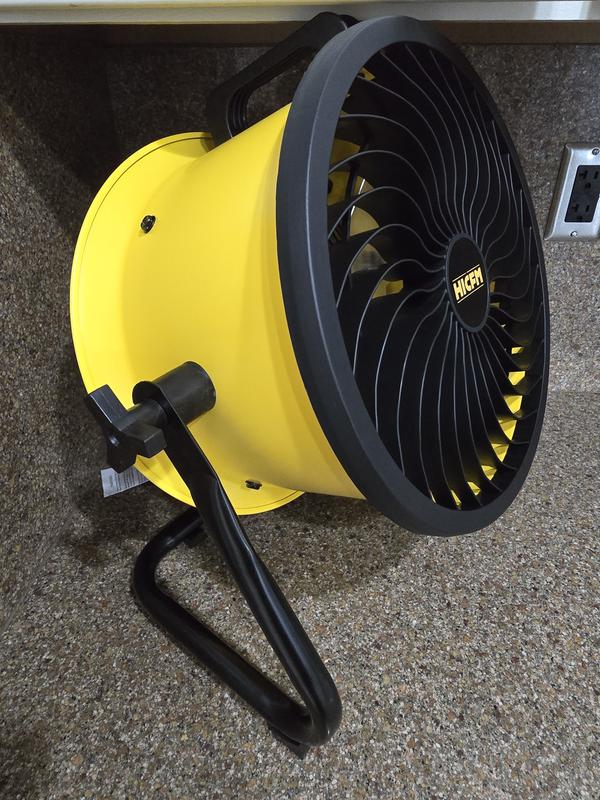 EdenDirect 10-in 120-Volt 3-Speed Indoor/Outdoor Yellow Industrial Fan ...