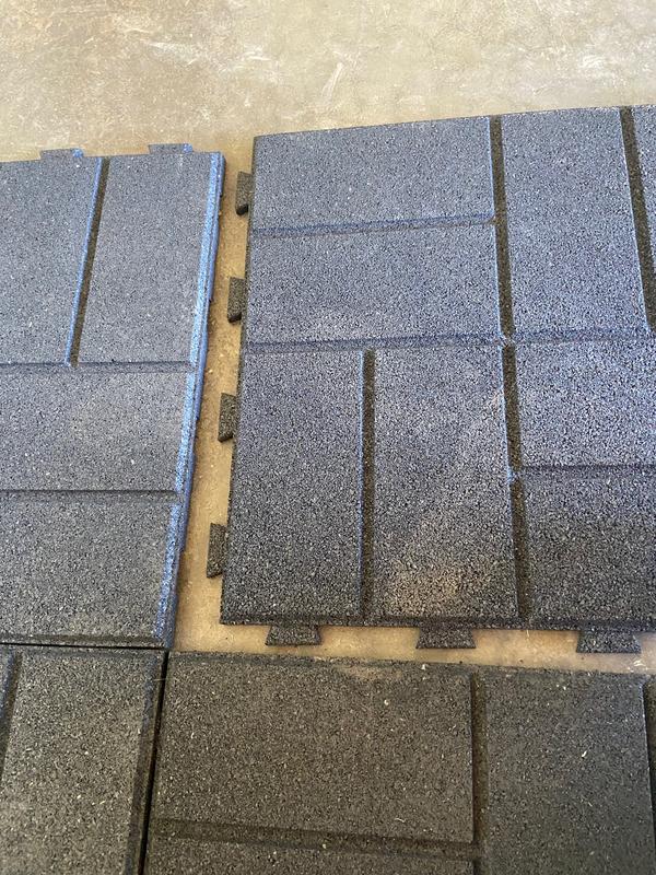 Rubberific 16-in L x 16-in W x 0.625-in H Square Black Smartloc Rubber ...