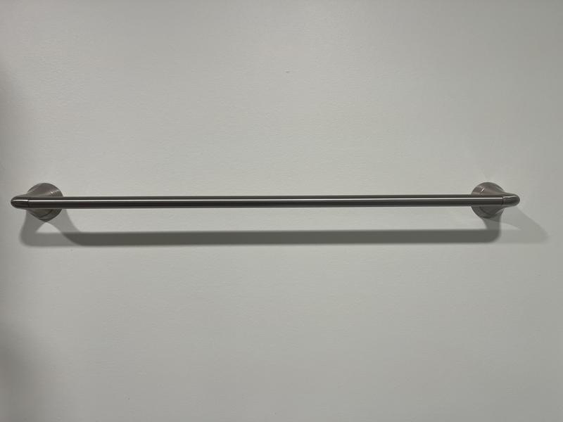 Delta Eldren 24-in Spotshield Brushed Nickel Wall Mount Single Towel ...