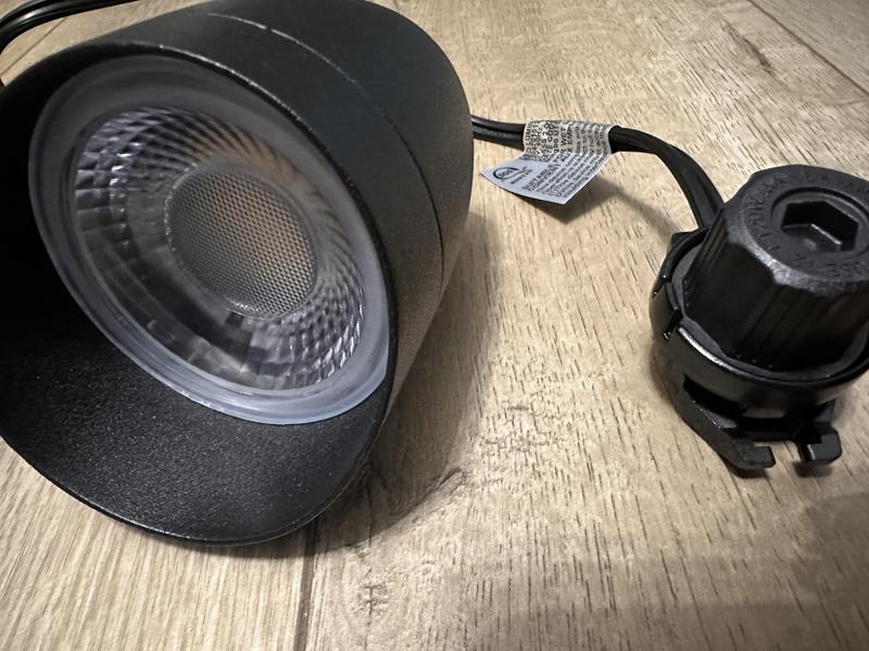 Harbor Breeze Landscape Lighting 650 -Lumens 7 -Watt Black Low voltage ...