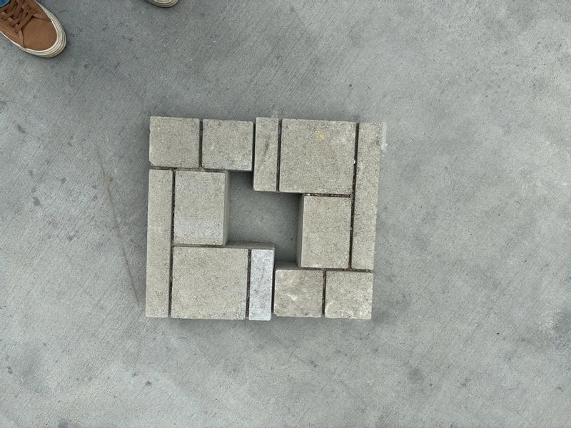 Oldcastle 10-in H x 15.7-in L x 4-in D Fog Gray Stagger Wall Concrete ...