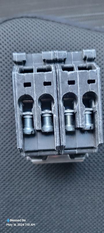 Eaton Type BR 30-amp 4-Pole Quad Circuit Breaker BQ230230 at Lowes.com