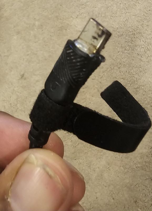 Utilitech 9-ft Usb 2 Lightning Black Cable 131 1236 UT2 at Lowes.com