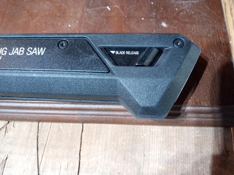 TOUGHBUILT Folding 5.5-in Utility Ripping Jab Saw TB-H4S5-23FU at Lowes.com