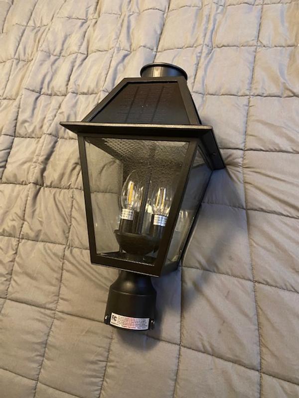 allen + roth Solar Lamp 17.32-in H Black Solar LED Pier-mounted Light ...