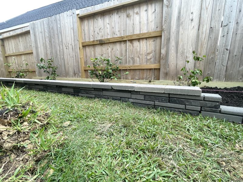 Belgard 2-in H x 12-in L x 8-in D Gray Concrete Retaining Wall Cap ...