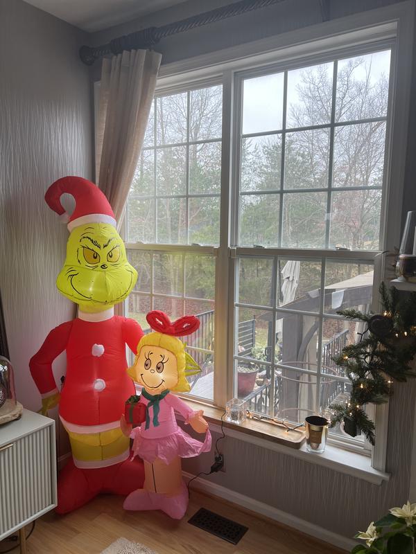 Grinch 6-ft Lighted Dr. Seuss The Grinch Merry Christmas Inflatable in ...