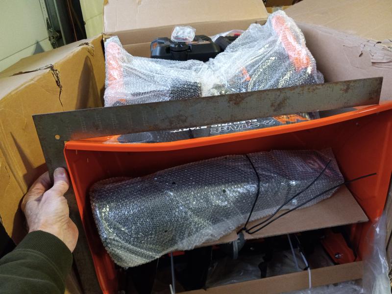 WEN 24-in Two-stage Self-propelled Gas Snow Blower SB209E at Lowes.com