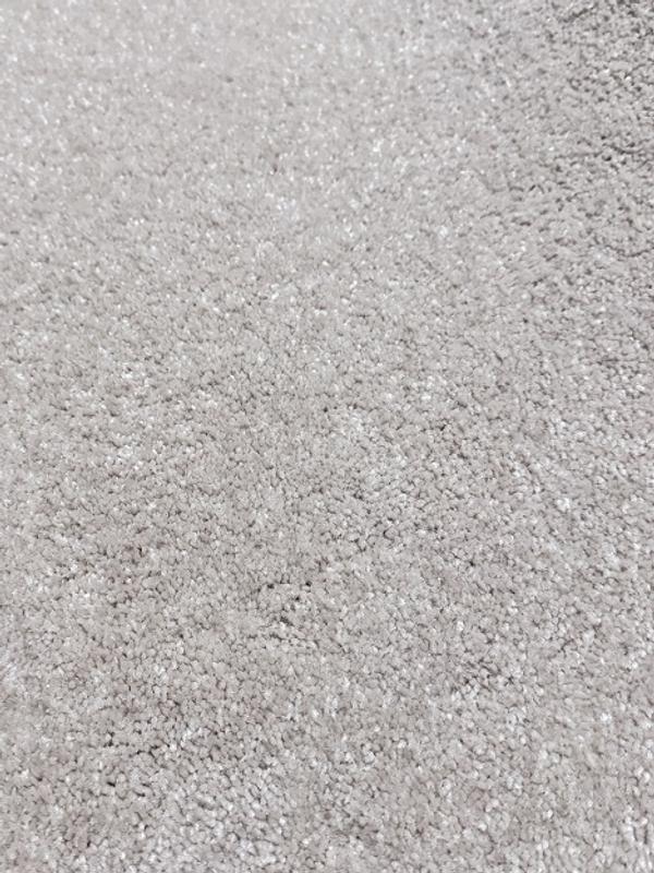 STAINMASTER Blue Diamonds I 15 Ft Snowdrift Off-white 48.8-oz sq yard ...