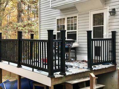 Fiberon 1-in x 1-in x 36-in Homeselect Midnight Black Composite Square ...