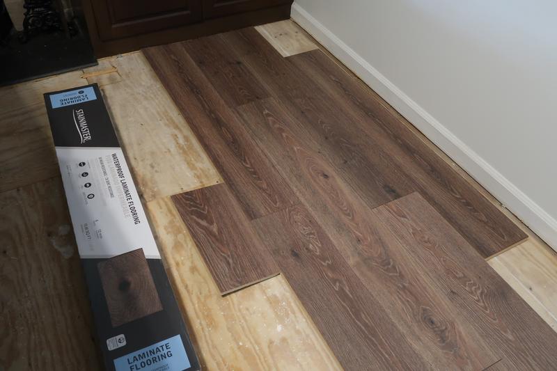 STAINMASTER Waterproof Vienna Basin Oak 12-mm T x 8-in W x 50-in L ...
