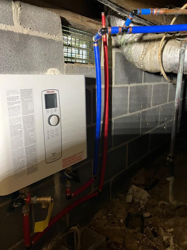 Stiebel Eltron Tempra 29 Plus 240-Volt 28.8-kW-kW 5.62-GPM Tankless ...