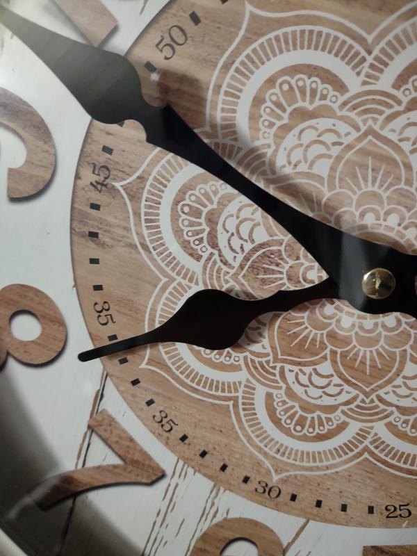 Grayson Lane Fluted Frame Analog Round Wall Farmhouse 90780 at Lowes.com