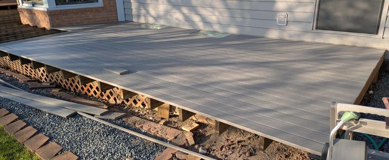MoistureShield Meridian 1-in x 6-in x 20-ft CoolDeck Catalina Square ...