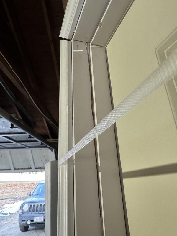 Masonite 32-in x 78-in Primed Hollow Core 2-panel Right Hand Molded ...