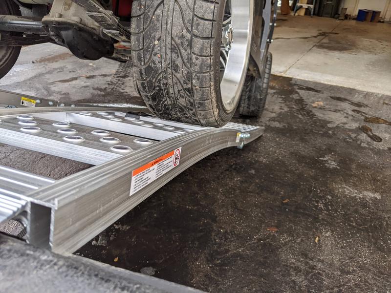 Kobalt 0.93-ft x 7.53-ft 1500-lb Capacity Arched Folding Loading Ramp ...