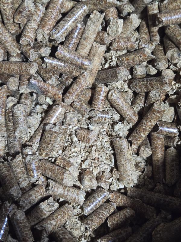 Golden Fire Premium 100% Douglas Fir Wood Pellets - 40 lb Bag, All ...