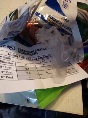 Fast 2K Fence Post Backfill 32.8 -fl oz Fast setting Fence post mix in ...