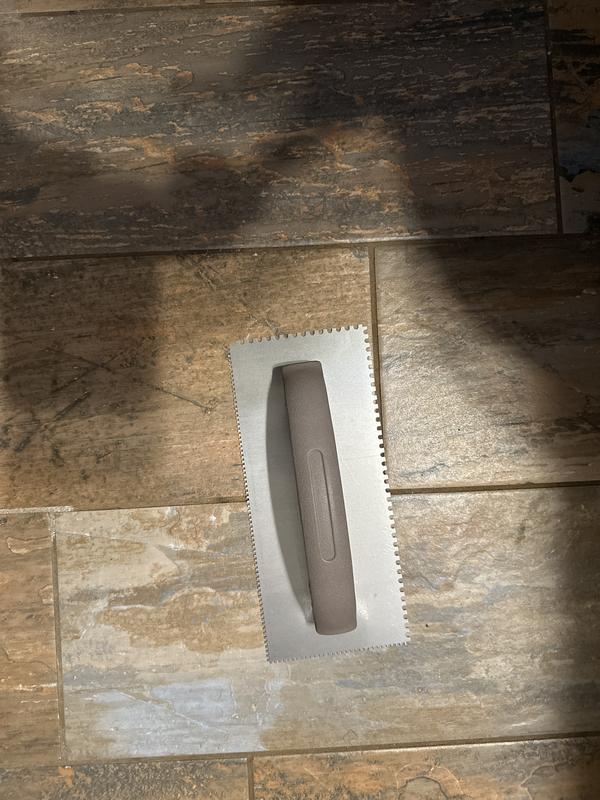 Project Source 1/8-in x 1/8-in x 1/8-in Ground Steel U-notch Vinyl ...