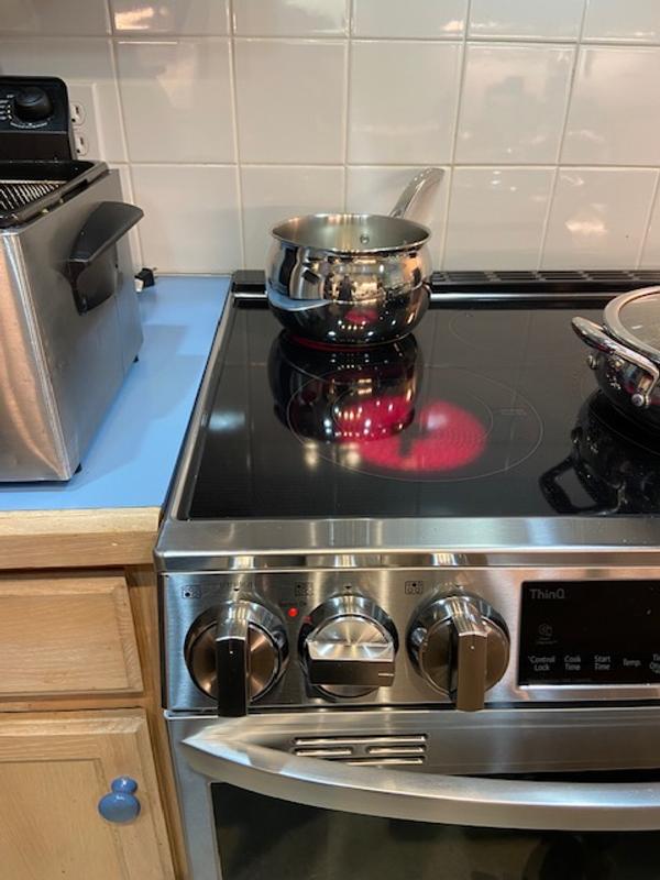 LG InstaView with Air Fry 30-in Glass Top 5 Burners 6.3-cu ft Self ...