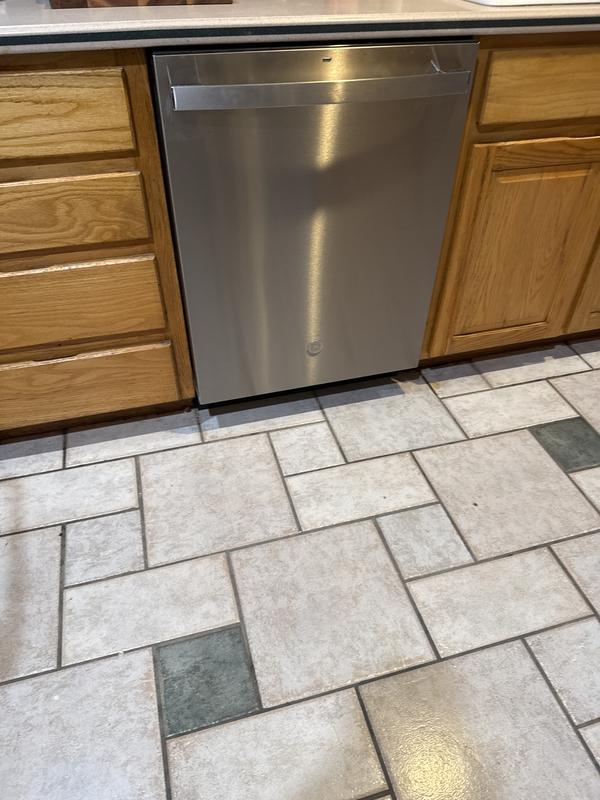 GE 24-in Top Control Built-in Dishwasher ( Fingerprint Resistant ...