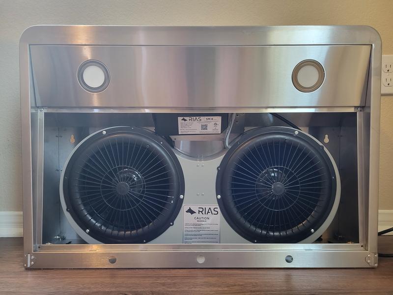 RIAS 36-in Ducted 600-CFM Brushed Stainless Steel Under Cabinet Range ...