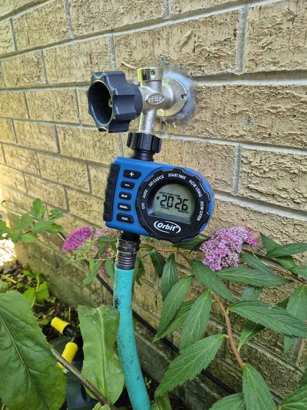 Orbit 1 Output Port Stationary Digital Hose End Timer 24606 at Lowes.com