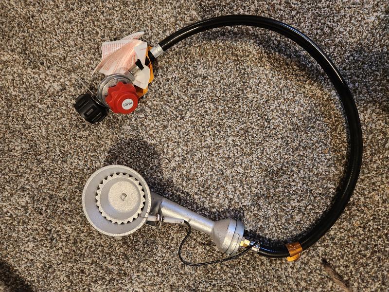 Camp Chef Steel-braided Propane Regulator with Hose - Lowes.com