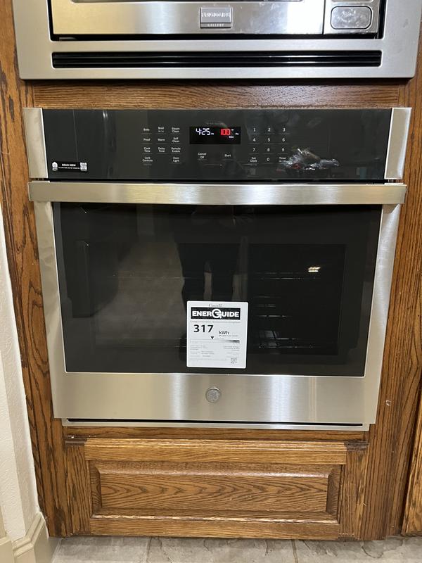 GE 30-in Smart Single Electric Wall Oven Self-cleaning (White ...