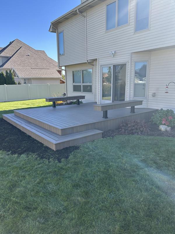 Deckorators Venture 1-in x 6-in x 20-ft Sandbar Grooved Composite Deck ...