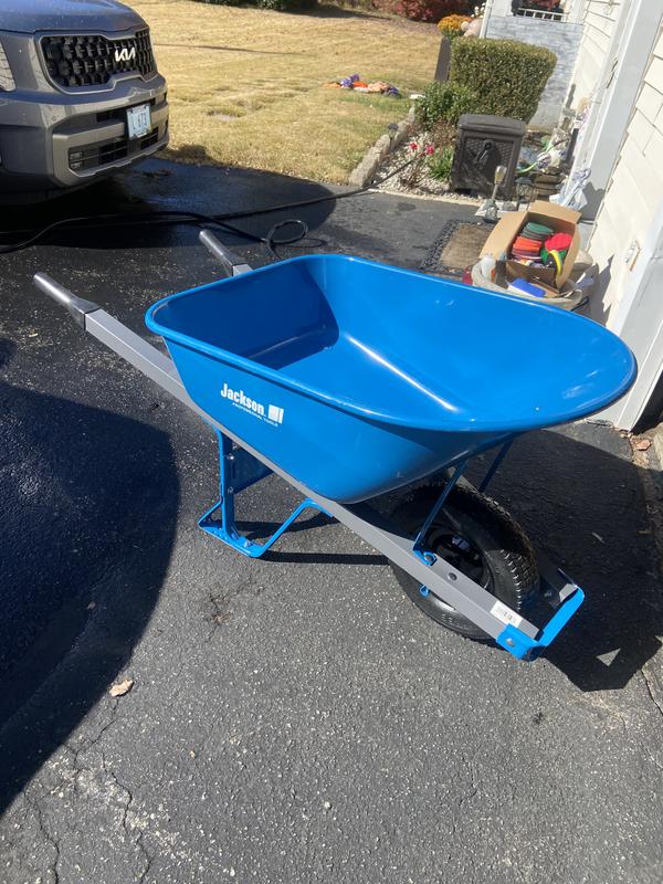 Jackson 6-cu ft 1 Wheel Steel Push Wheelbarrow Flat-Free Tire M6SFFKB ...