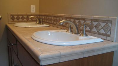 Del Conca Rialto Beige 6-in x 6-in Glazed Porcelain Tile (0.23-sq. ft ...