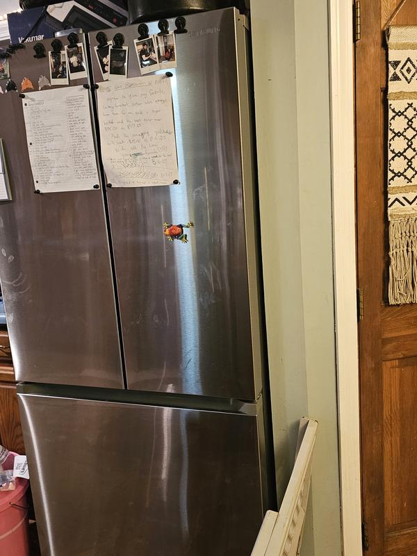 Samsung Counter-depth 17.5-cu ft Smart French Door Refrigerator with ...