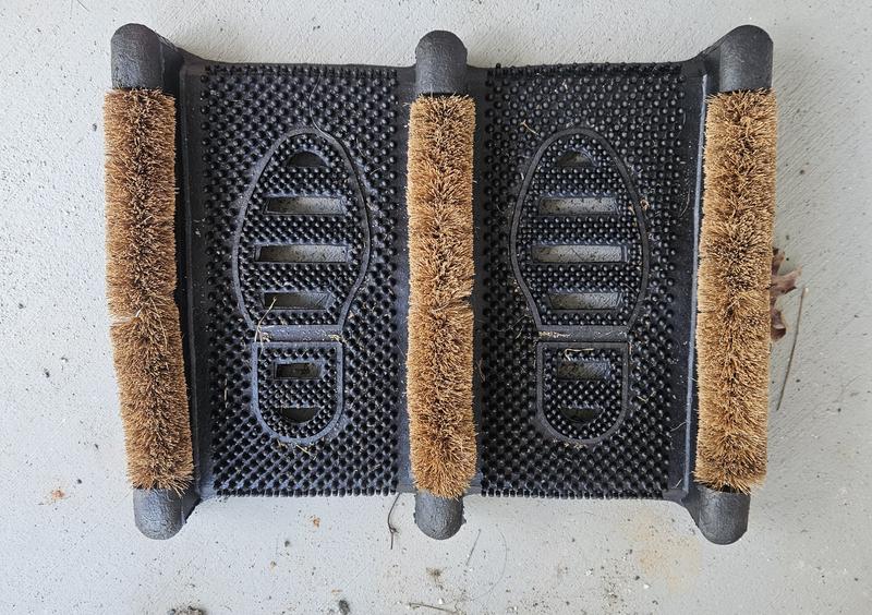 Rubber-Cal 1-ft x 2-ft Brown Coir Rectangular Indoor or Outdoor Home ...