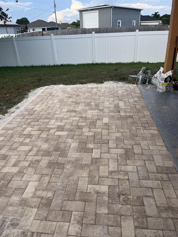 Pavestone 8-in L x 4-in W x 2-in H Rectangle Cappuccino/Smooth Concrete ...