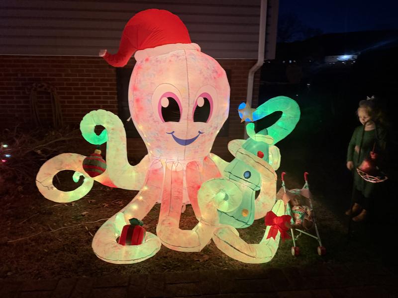 Holiday Living 6-ft Lighted Rainbow Octopus Christmas Inflatable in the ...