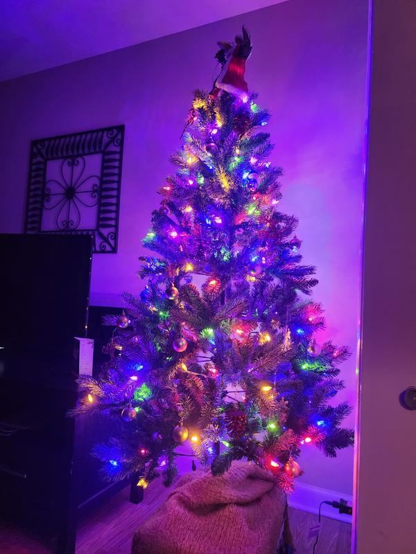 GE 7-ft Colorado Spruce Pre-lit LED Artificial Christmas Tree 24140LO ...