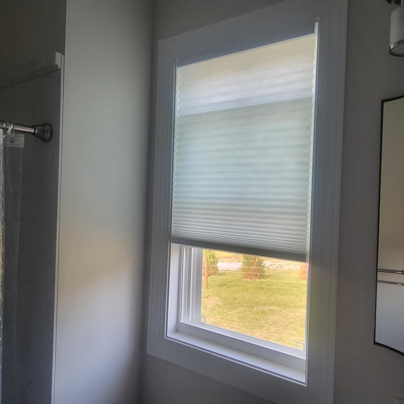 LEVOLOR Trim+Go 35-in x 72-in Textured Sand Light Filtering Cordless ...