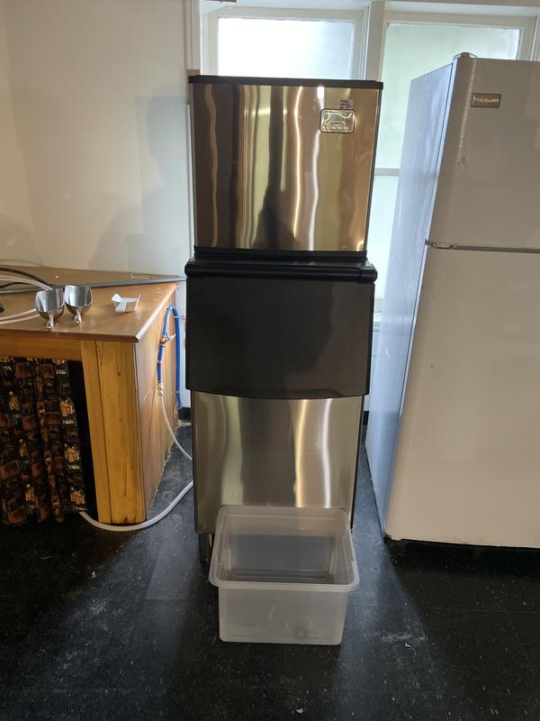 SIMZLIFE 22.2-in Flip-up Door For Commercial Use Cubed (Silver) CIM-01 ...