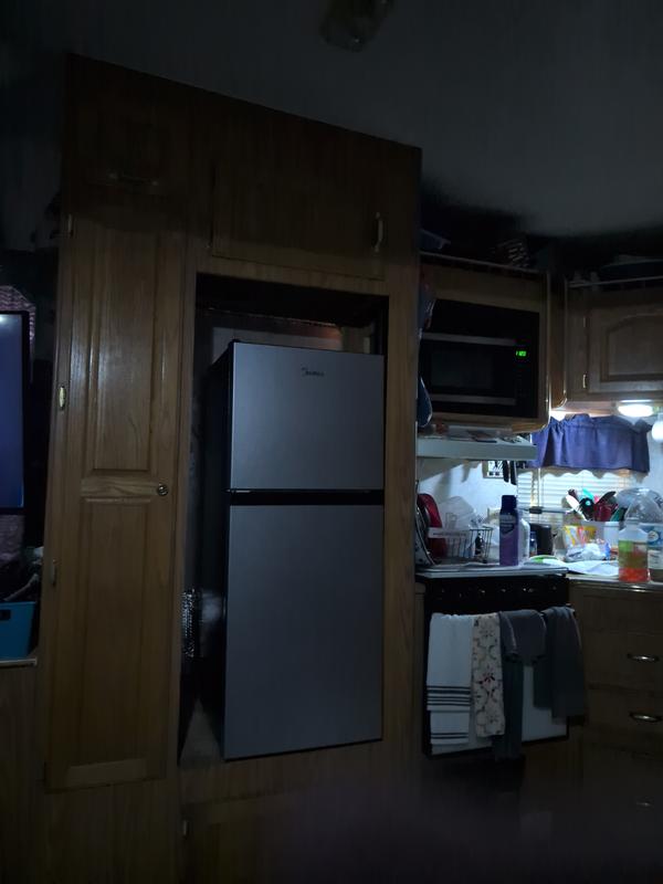 Midea 4.5-cu ft Mini Fridge with Freezer ( Stainless Steel ) ENERGY ...
