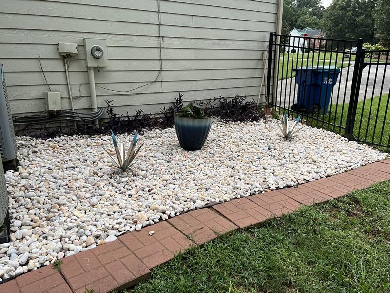 Longleaf Packaging 0.33-cu yard 900-lb Multiple Colors/Finishes Egg ...