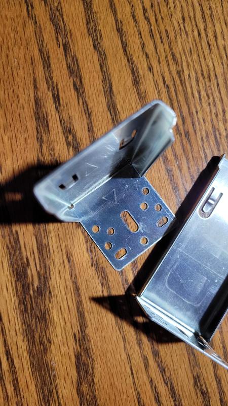RELIABILT Zinc Plated Steel Slide Bracket D906SEW-ZP-CP at Lowes.com