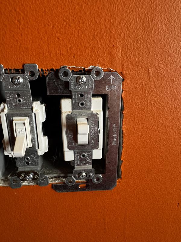 Hubbell RACO 3-Pack 4.4-in W x 0.25-in L Steel Wall Plate Spacer 999X ...