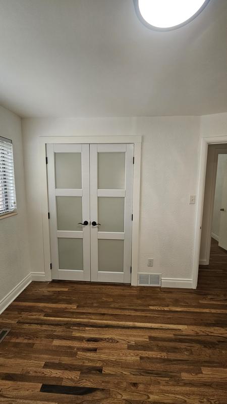 JUJUBON Including Quick Assembly Jamb Kit 72-in x 96-in White MDF Full ...