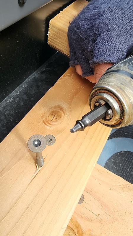 SpeedOut Steel Double-Ended 2-in Screw extractor set in the Screw ...